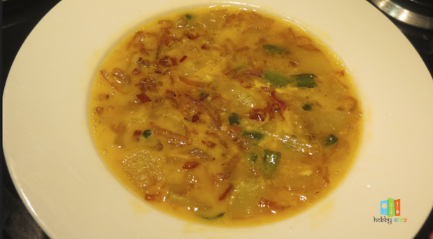 Spanish Food: Tortilla de patatas - Hobbyatoz